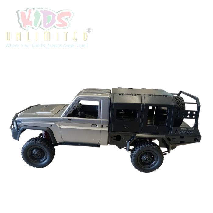 TOYOTA LAND CRUISER RC 82S - Kids Unlimited